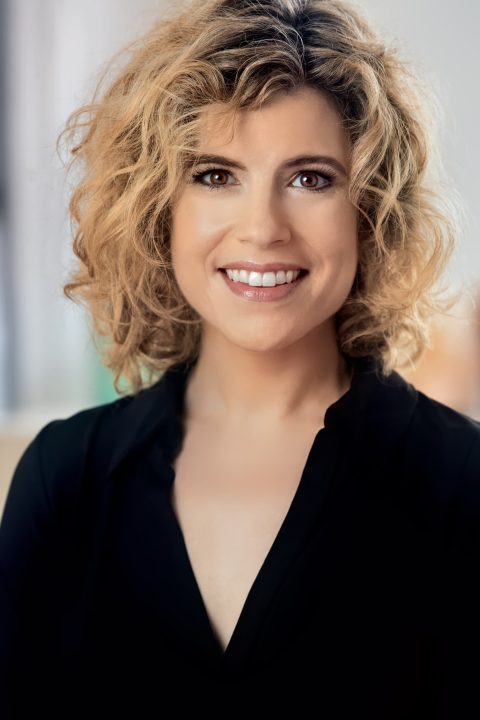 Danielle Farina | Cape Cod Chamber Music Festival